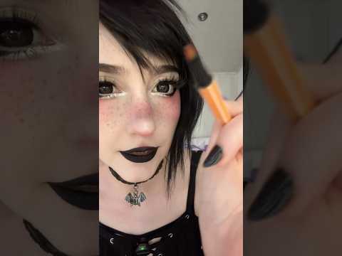 goth girl doodles on your face 🖤 #asmr #asmrdrawing #asmrshorts