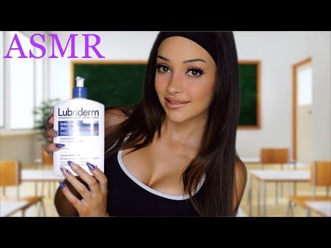 ASMR USING LOTION ON MY BELLY BUTTON (tapping, rubbing scratching etc.)