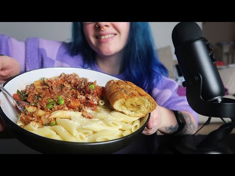 ASMR Pasta Bolognese & Garlic Bread - The ASMR Index