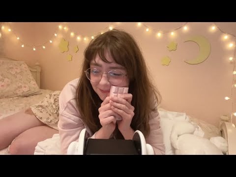 awkward girl shows her perfume collection ♡ ASMR