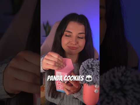 ASMR probando Panda Cookies 🐼 #asmr #shorts