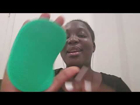 ASMR FEET BRUSHING YOUR MIC | Foot Triggers & Tingles | No Talking 4K