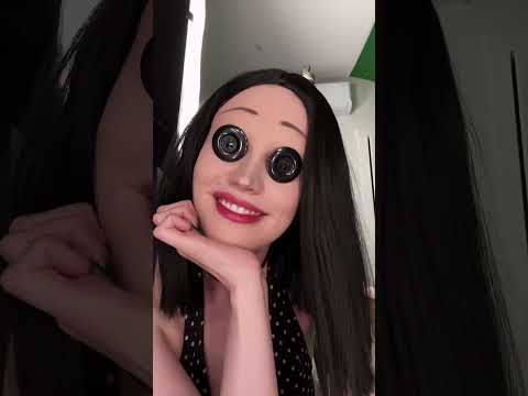 button eyes are the prettiest eyes 😍