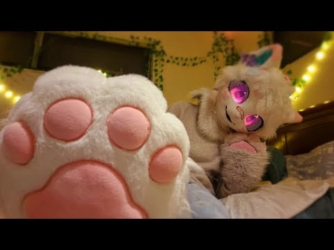 [FURRY ASMR] Cleaning Yukos Paws! - The ASMR Index