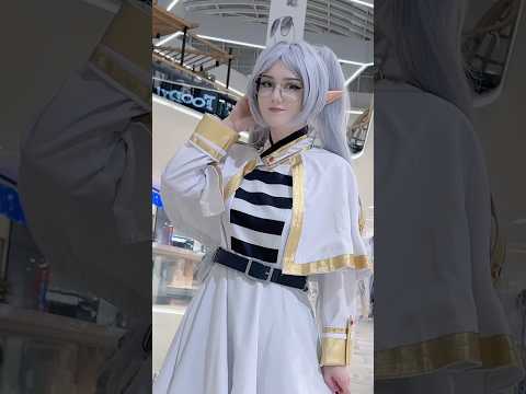 Shopping time with Frieren #cosplay #cosplayer #anime #frieren # ...
