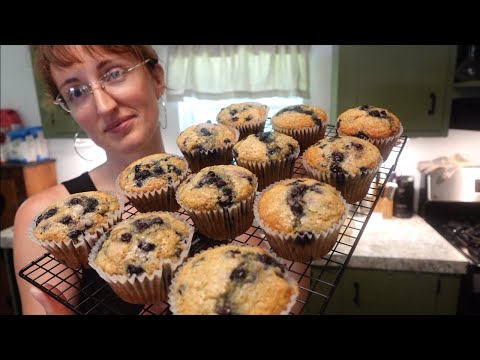 [ASMR] THE BEST Blueberry Muffins! Tips & Tricks for bakery style ...