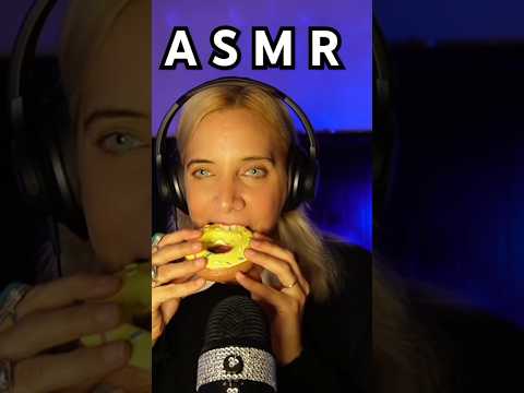 ASMR COMIENDO DONA 🍩 #ASMR #asmr #asmrespañol #asmrargentina #relax # ...