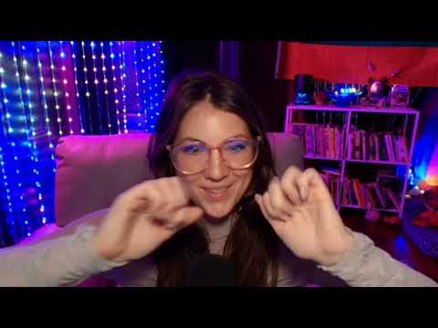 satisfying ASMR 👏 One handed clapping 👏